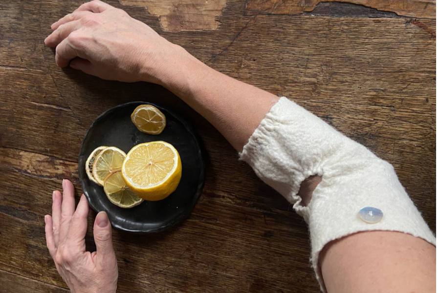 Клара Ру «Лечебные наколенники и налокотники» — Онлайн школа войлока ...